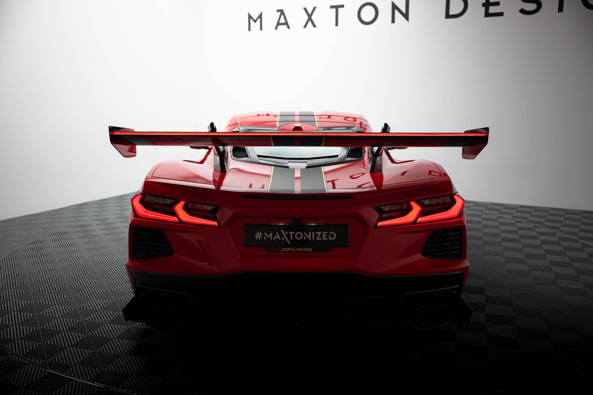 Maxton Design Carbon Spoiler + LED Chevrolet Corvette C8 — Maxton Design AU