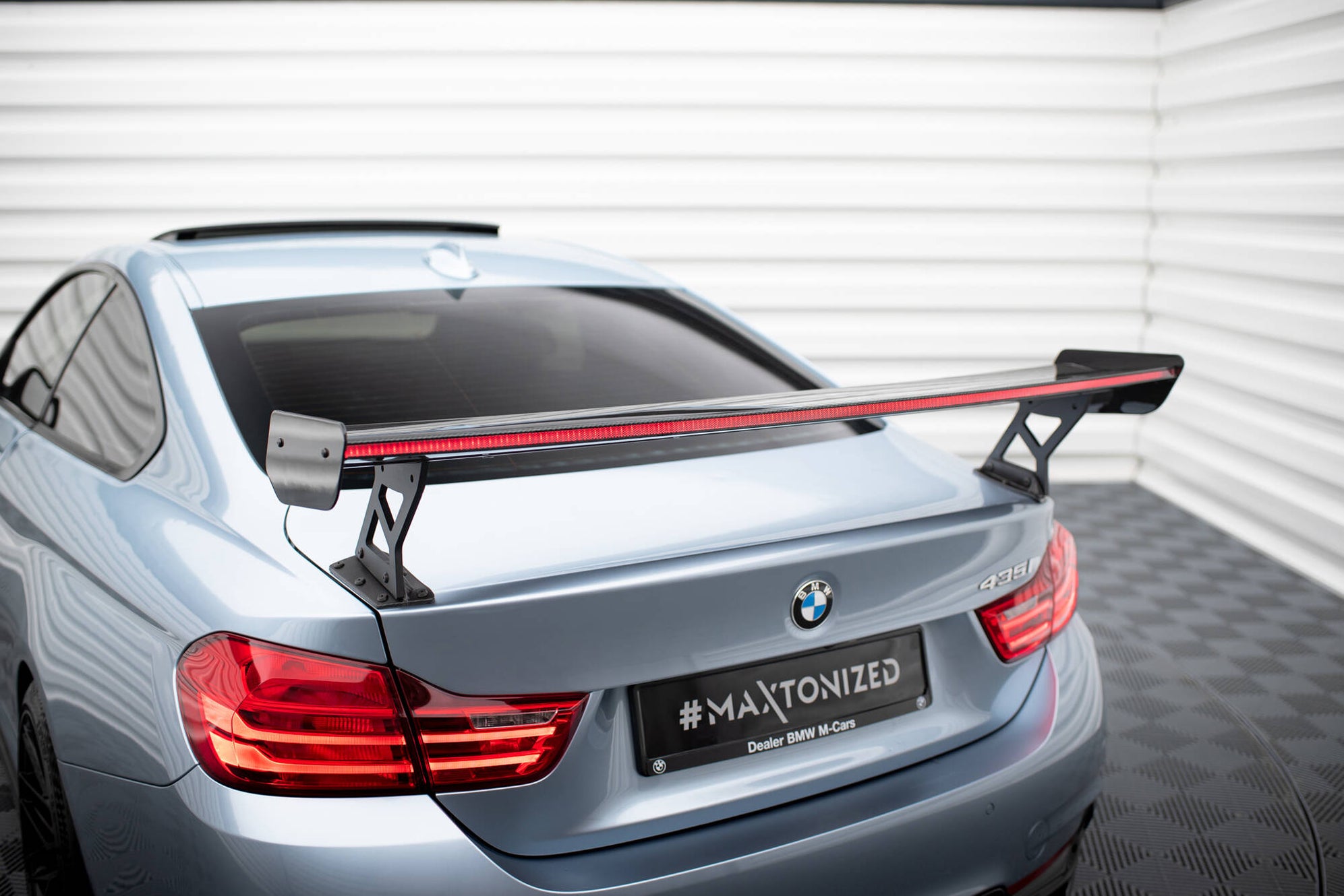 Maxton Design Carbon Spoiler With External Brackets Uprights + LED BMW ...