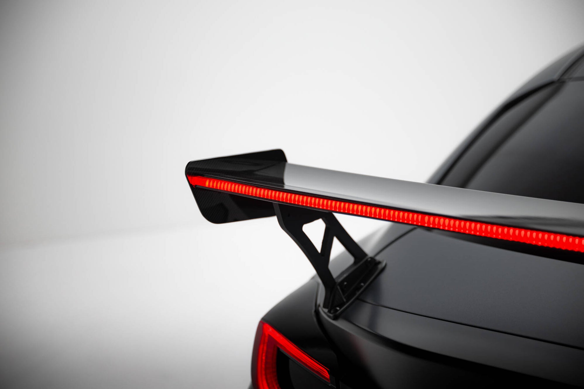 Maxton Design Carbon Spoiler With External Brackets Uprights + LED Toy ...