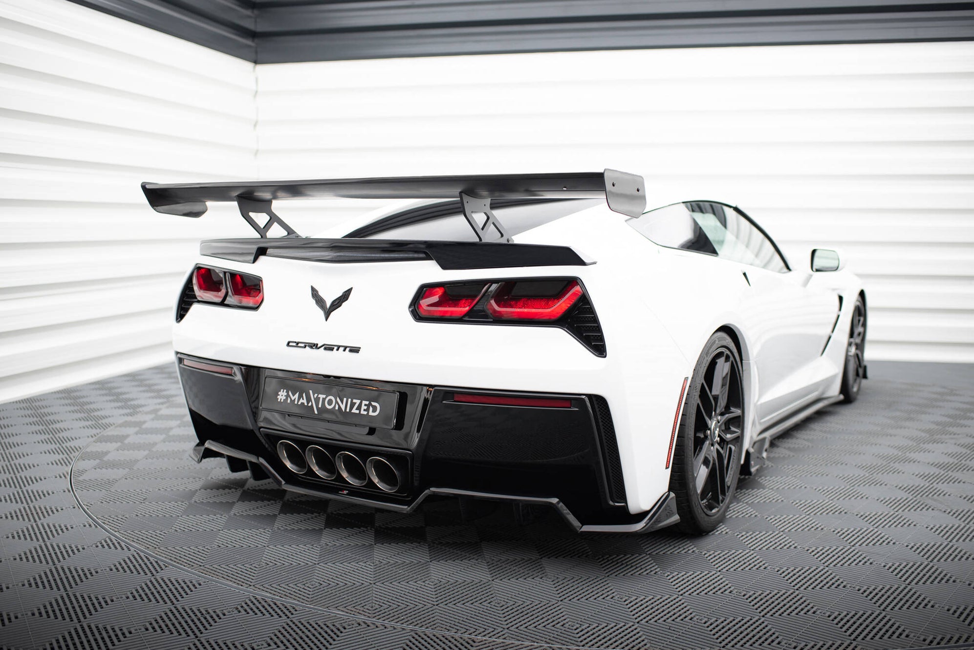 Maxton Design Carbon Spoiler With Internal Brackets Uprights Chevrolet ...