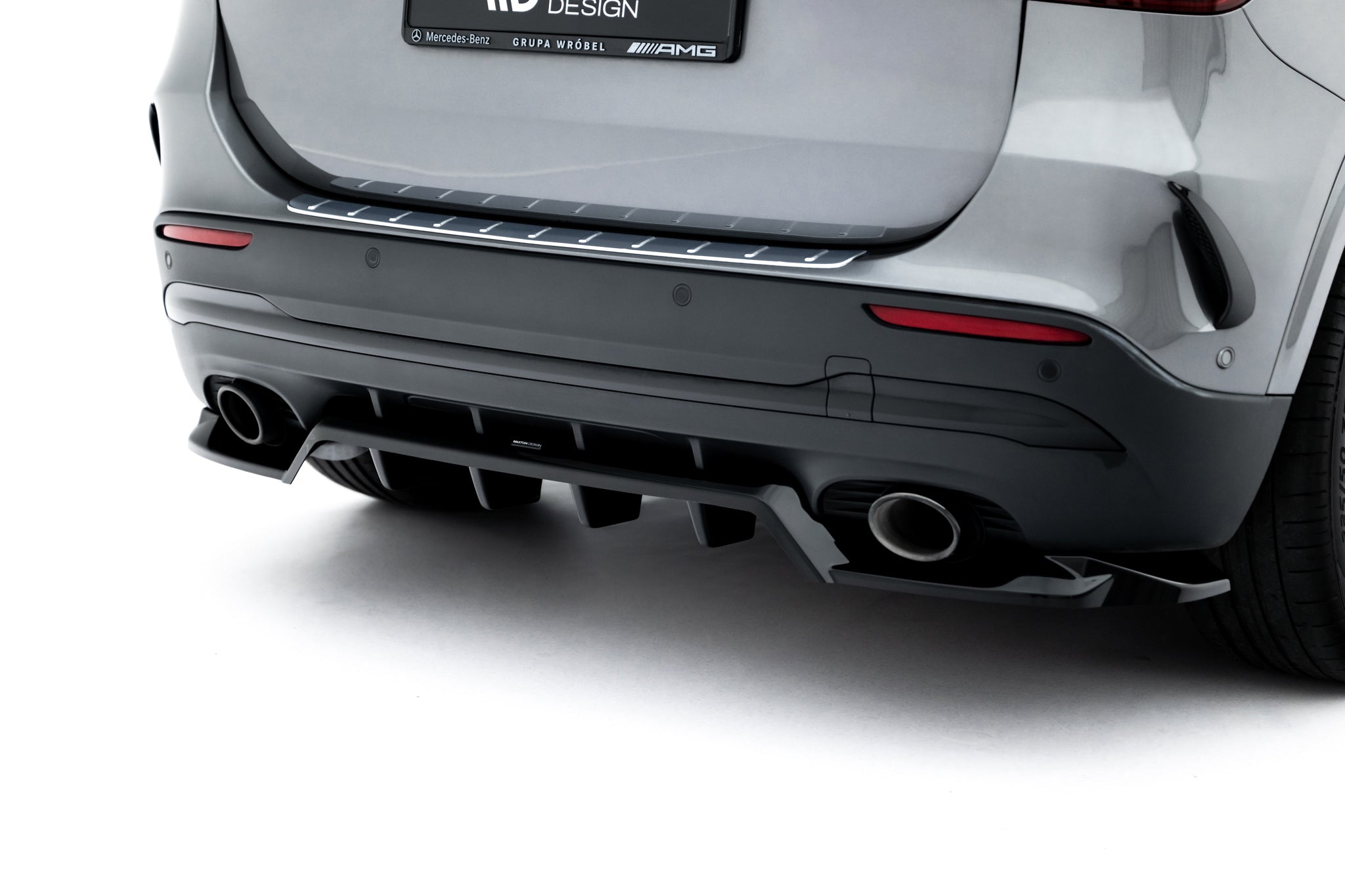 Rear Splitter (with vertical bars) Mercedes-AMG GLA 35 H247 Facelif ...