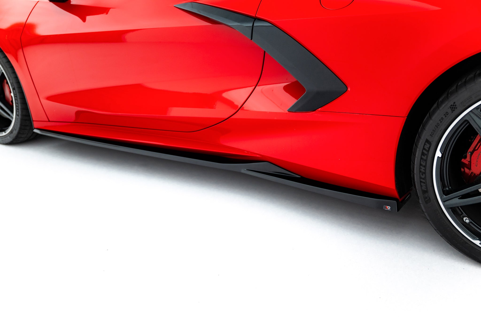 Maxton Design Side Skirts Diffusers Chevrolet Corvette C8 — Maxton ...