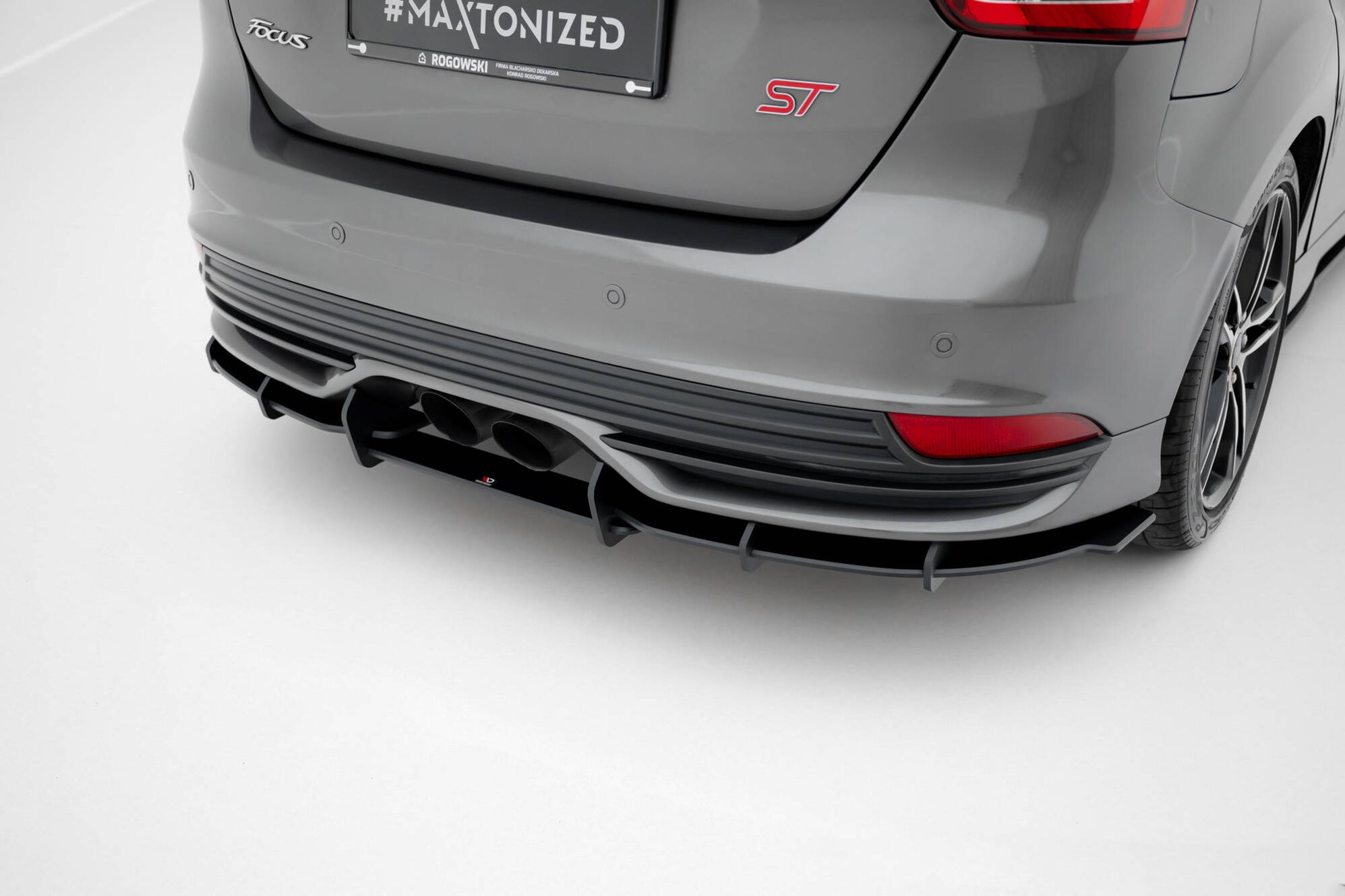 Maxton Design Street Pro Rear Diffuser Ford Focus ST Mk3 Facelift ...