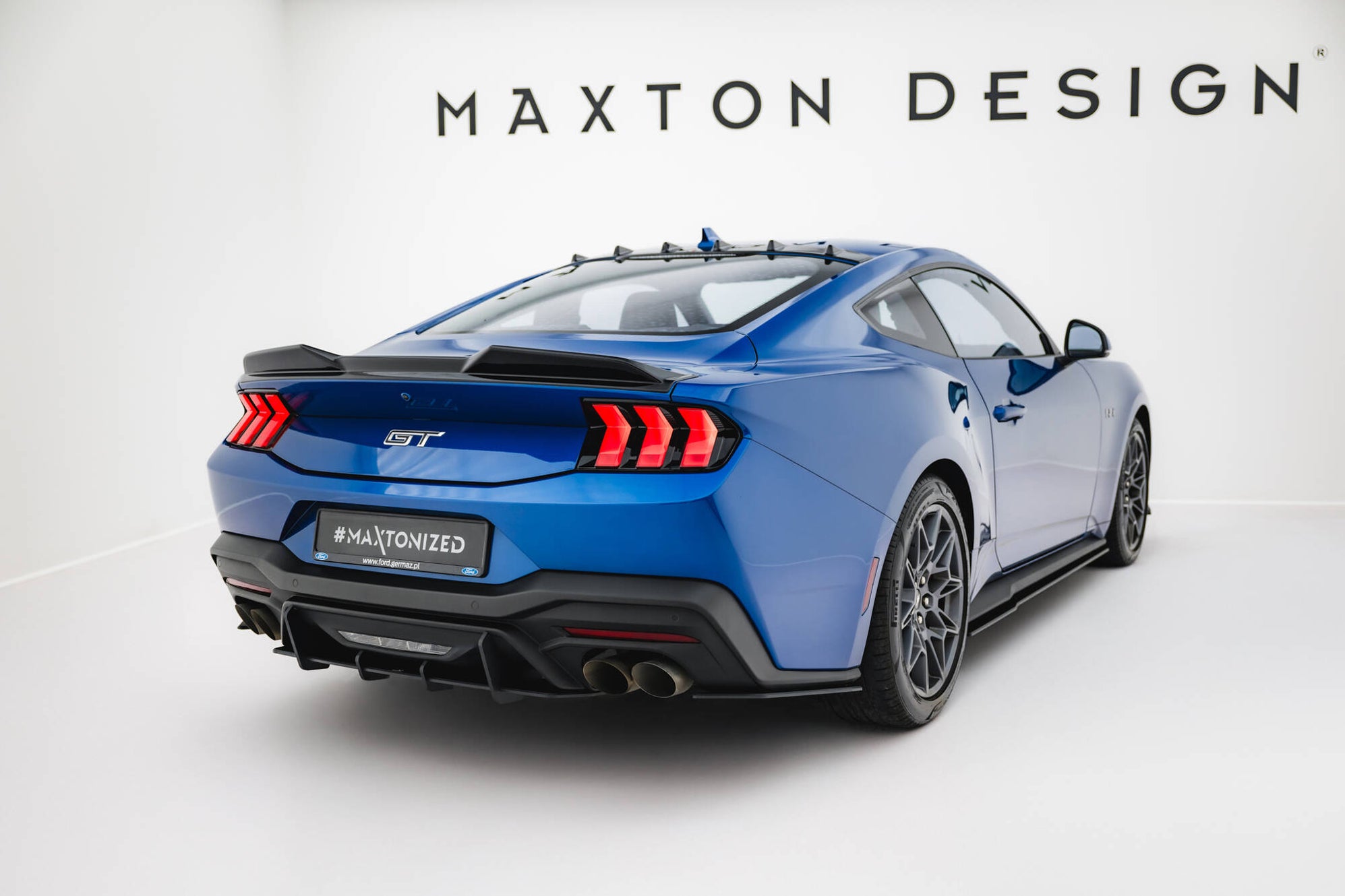 Maxton Design Street Pro Rear Side Splitters Ford Mustang GT Mk7 ...